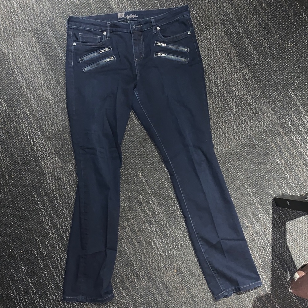 Jut From The Knott Jeans - Gem